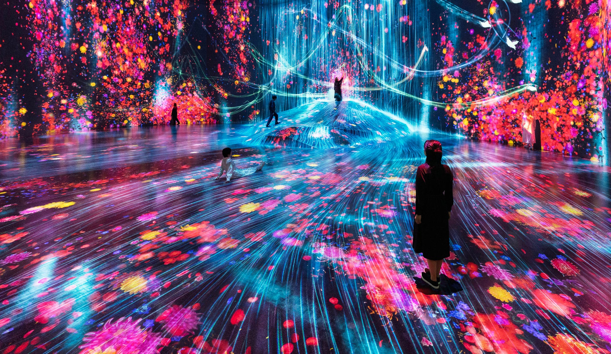 TeamLab Borderless Officially Passes The 1 Million Visitor Mark ...
