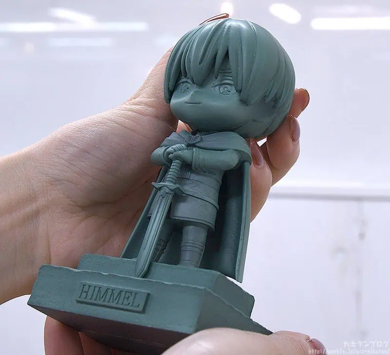 Himmel’s statue from Frieren recreated as first ever polystone Nendoroid