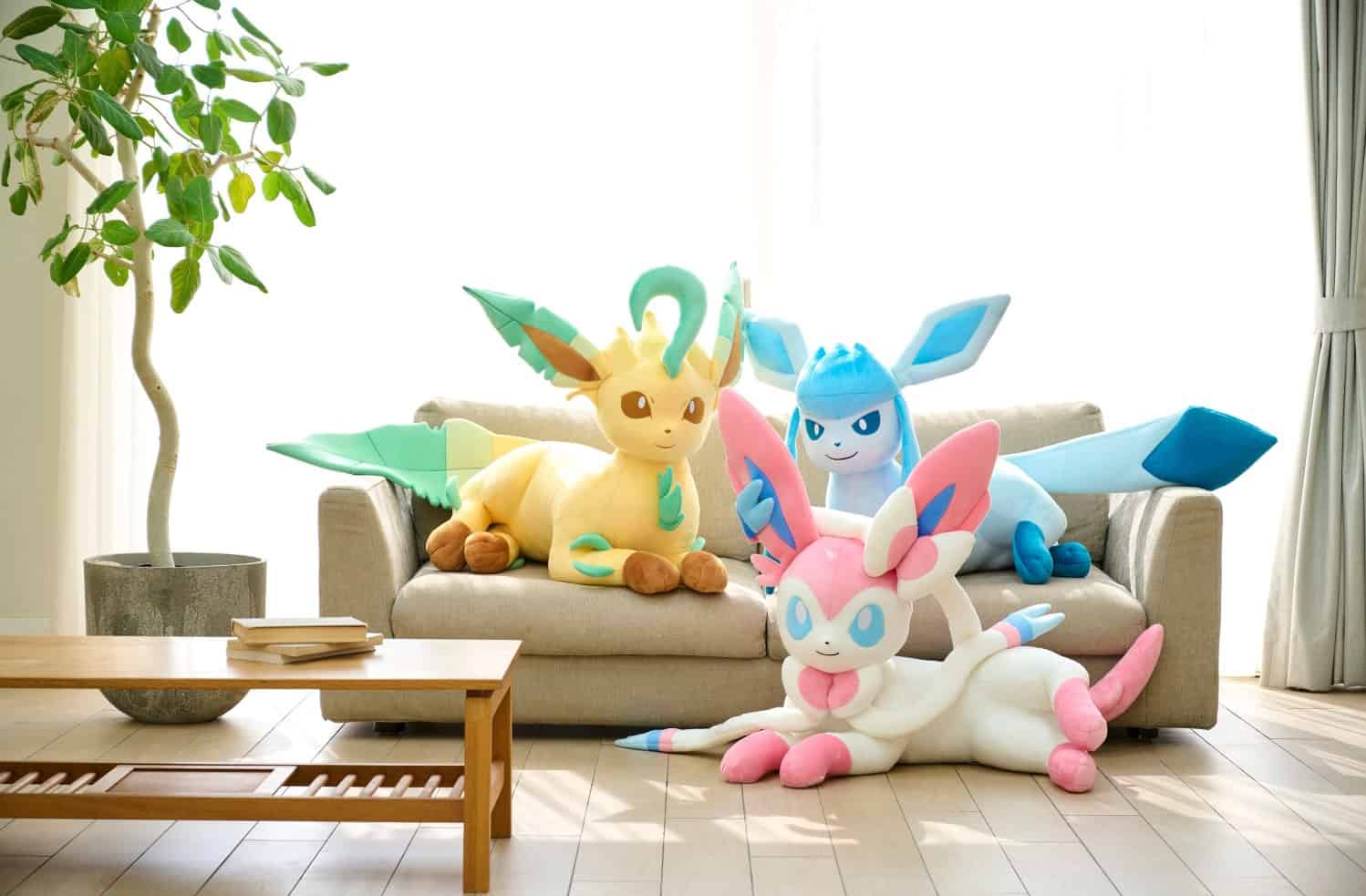 Final three life-size Eeveelutions plushies are now on sale