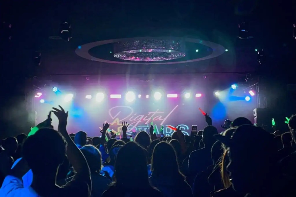 Hatsune Miku club nights return as “Digital Stars” events confirmed for ...