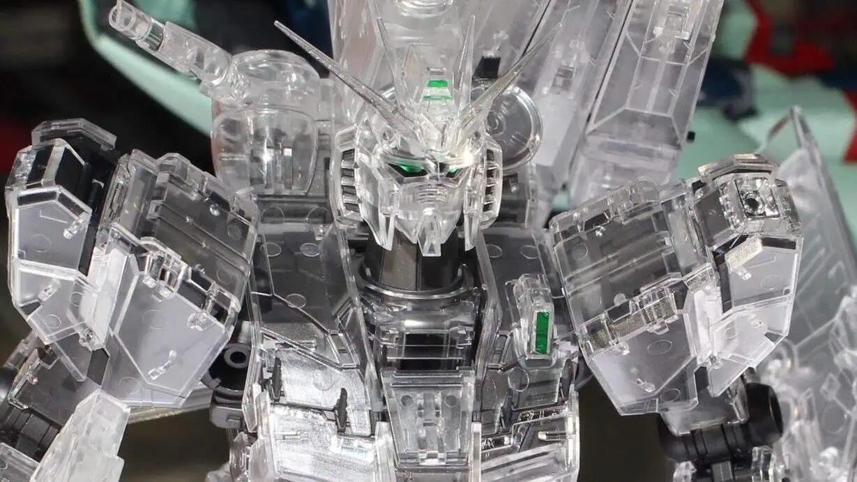 Gundam Base gets striking exclusive see-through ν/Nu Gundam model kit