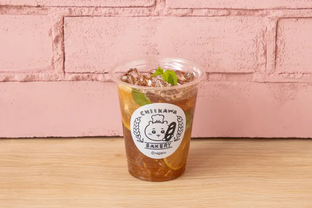 Chiikawa Bakery launches adorable "suntanned" breads for summer