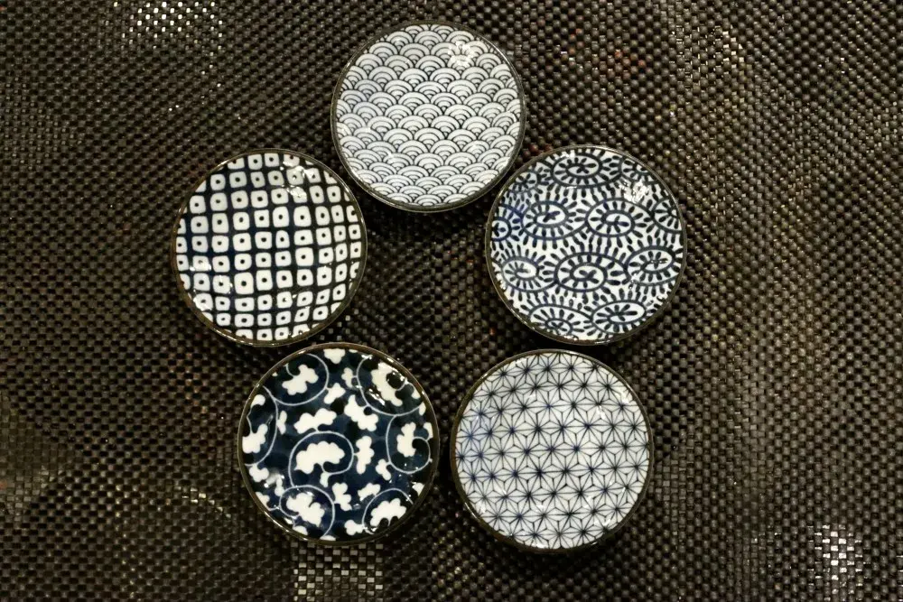 Kintsugi Experience: Mend Your Memories with Japanese Art in Tokyo