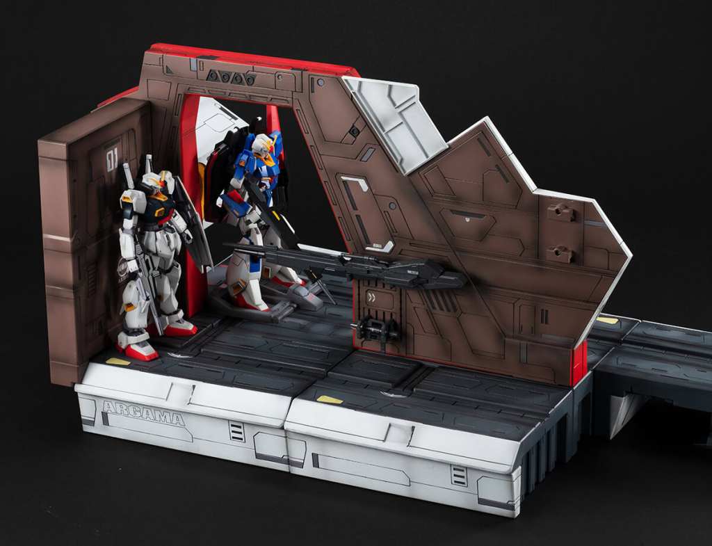 Diorama of Zeta Gundam's Argama Catapult Deck gets new and improved ...