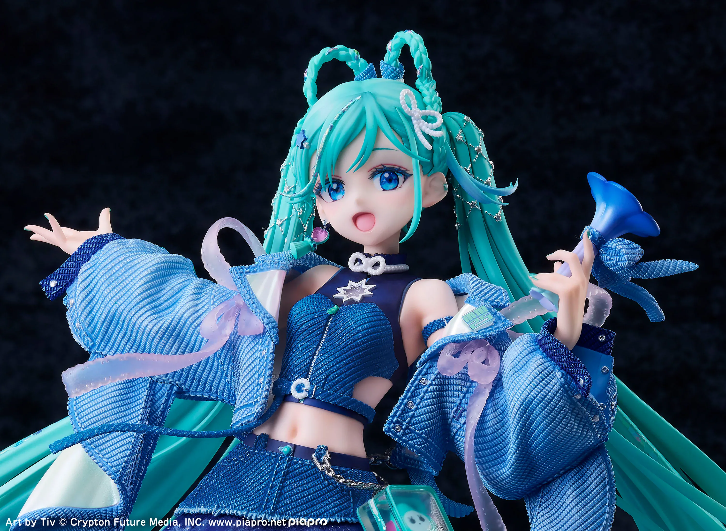 The official "Magical Mirai 2025" Hatsune Miku figure is now available for pre-order