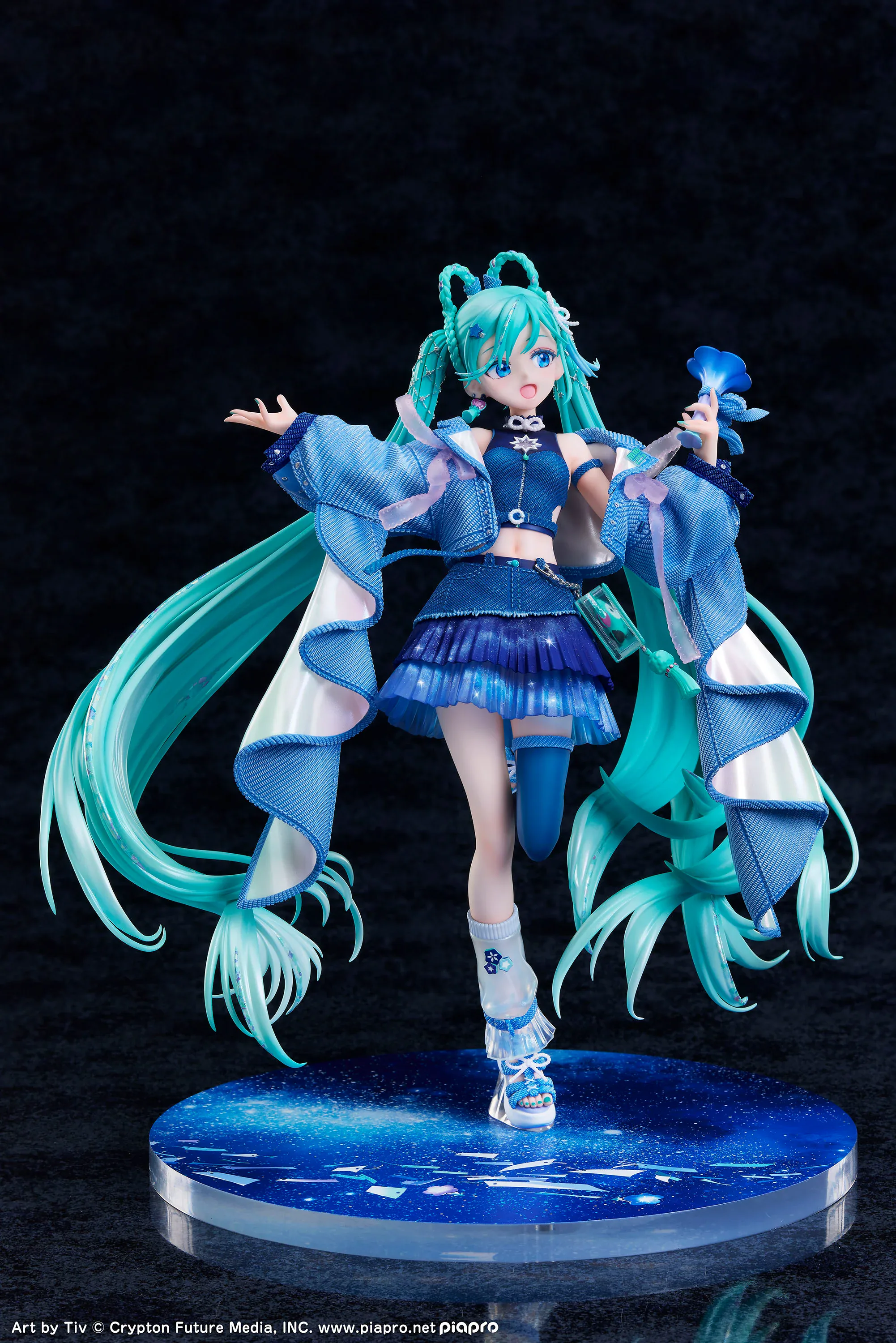 The official "Magical Mirai 2025" Hatsune Miku figure is now available ...